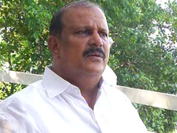 കടമായി ആരെങ്കിലും ക്വട്ടേഷൻ ഏറ്റെടുക്കുമോ: പി.സി.ജോർജ്