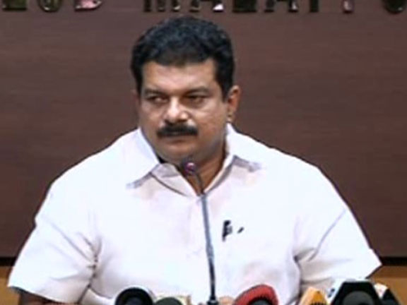 തന്റെ ഉടമസ്ഥതയിലുളള പാര്‍ക്കിന് എല്ലാ അനുമതിയുമുണ്ടെന്ന് പി വി അന്‍വര്‍