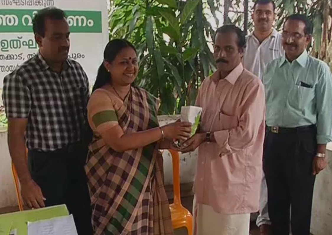 കേരളത്തിൽ ഒരു വർഷം കൊണ്ട് മൂന്നു കോടി മരങ്ങൾ വച്ചുപിടിപ്പിക്കുമെന്ന് ടി ...